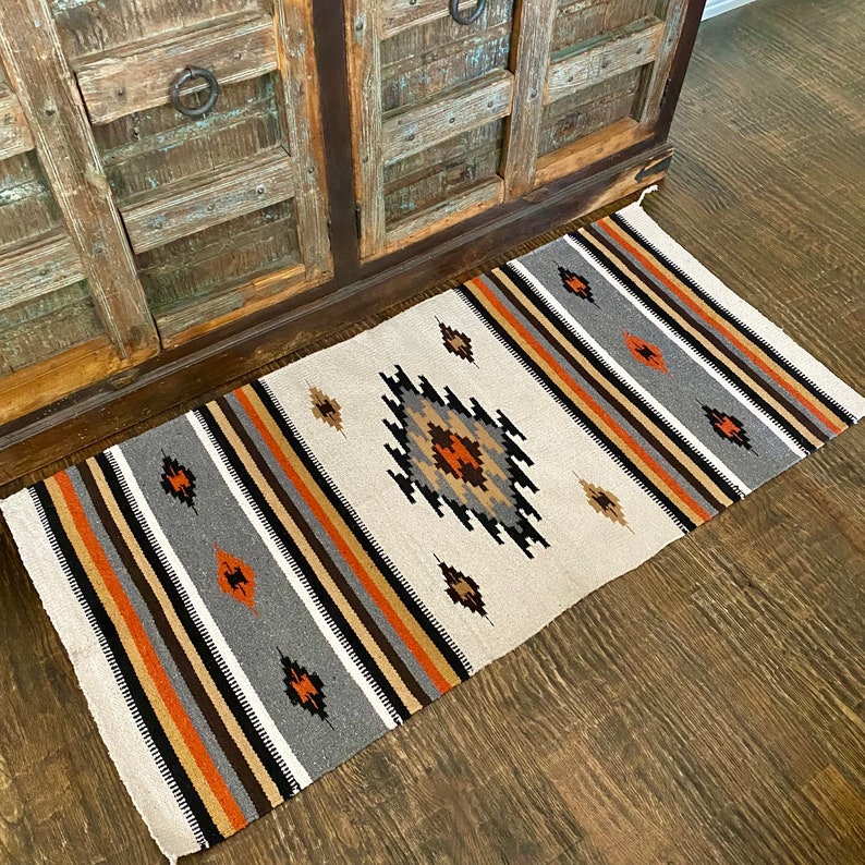 White and Black Aztec Rug Tribal Rug Southwestern Throw Rug - Etsy