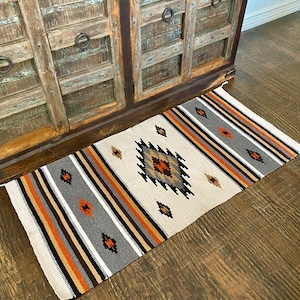 White and Black Aztec Rug Tribal Rug Southwestern Throw Rug - Etsy