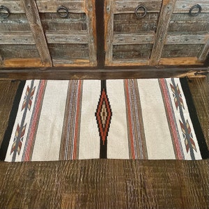 White Aztec Rug, Tribal Rug, Southwestern Throw Rug, Kilim, Boho Rug ...