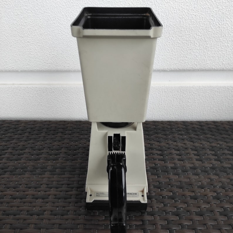 Hitachi CRT Instant Camera Vintage Retro Electronic Photo Camera - Etsy
