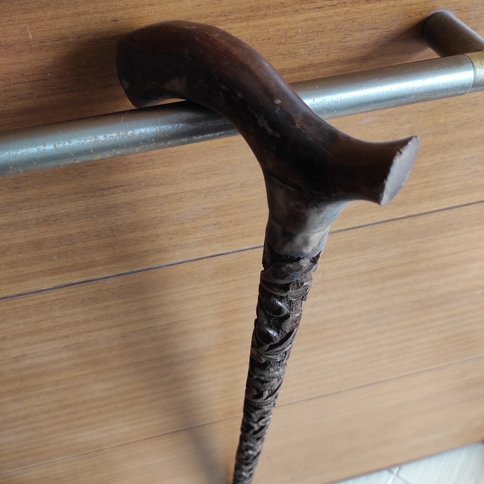 Engraved Wooden Walking Cane, Handmade Wooden Walking Sticks, Walking ...