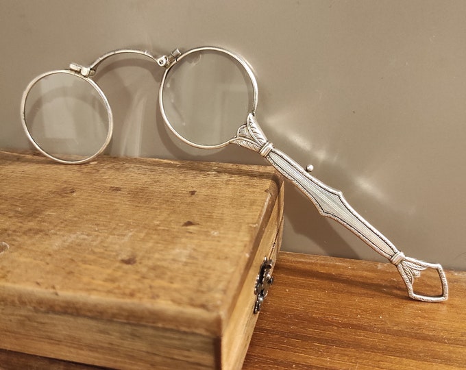 Antique Magnifying Glass, Magnifying Lens, Opera Glasses, Antique ...