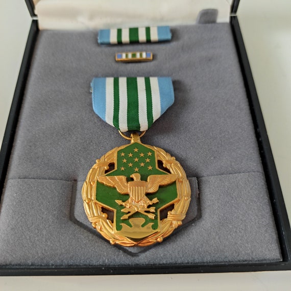 Medal Joint Service Commendation Medal World War Medals of | Etsy