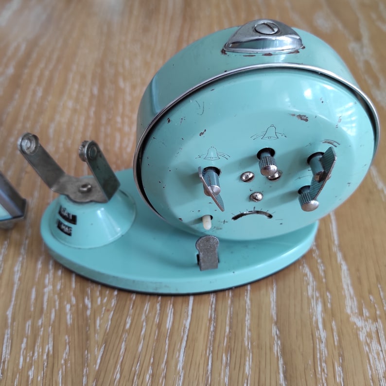 Vintage Working Alarm Clock, Manual Wind-up , Mechanical Clock, Set of ...