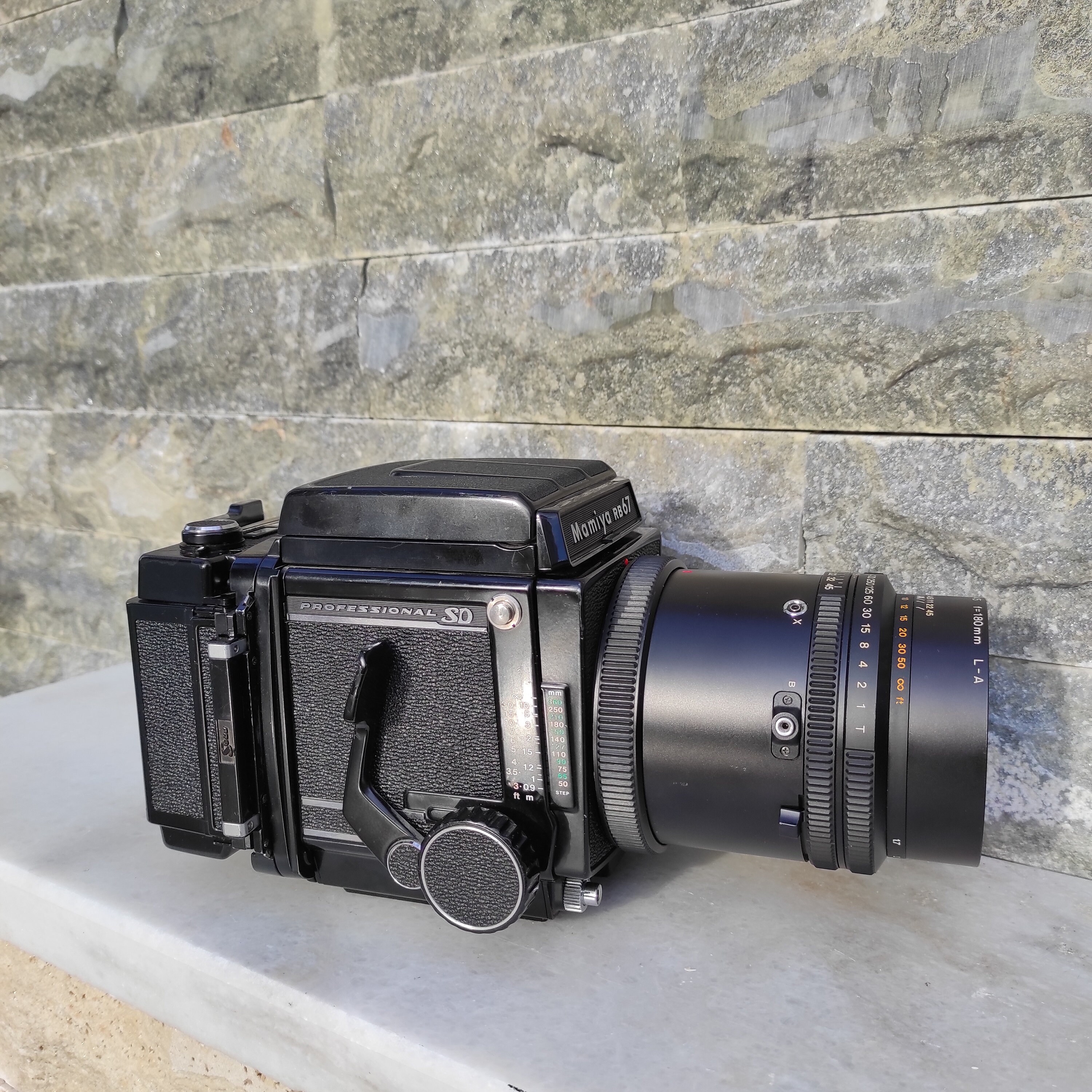 Mamiya RB67 SD Camera, Phase One Digital Back, Sekor 180 Mm F/4.5 Lens ...