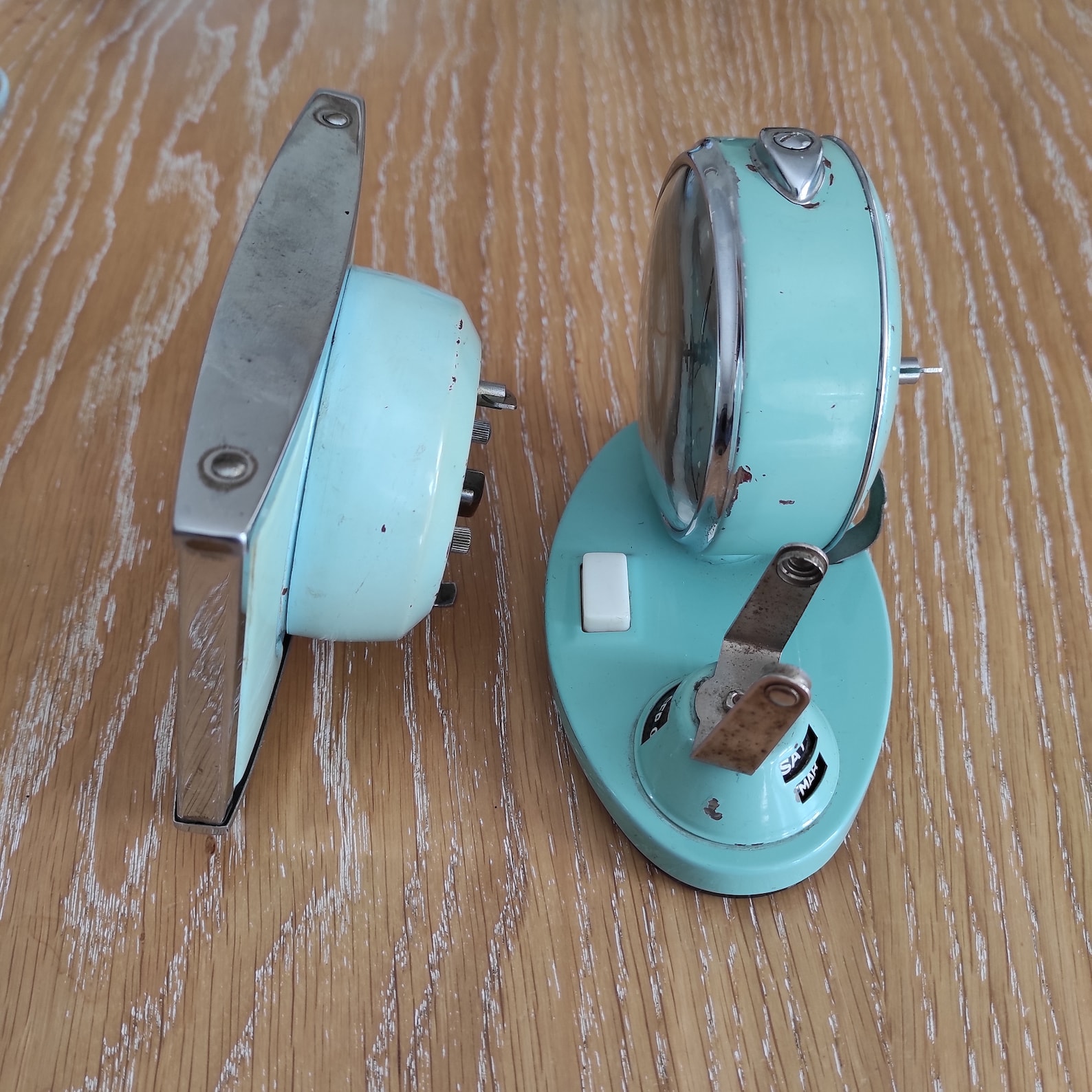 Vintage Working Alarm Clock, Manual Wind-up , Mechanical Clock, Set of ...