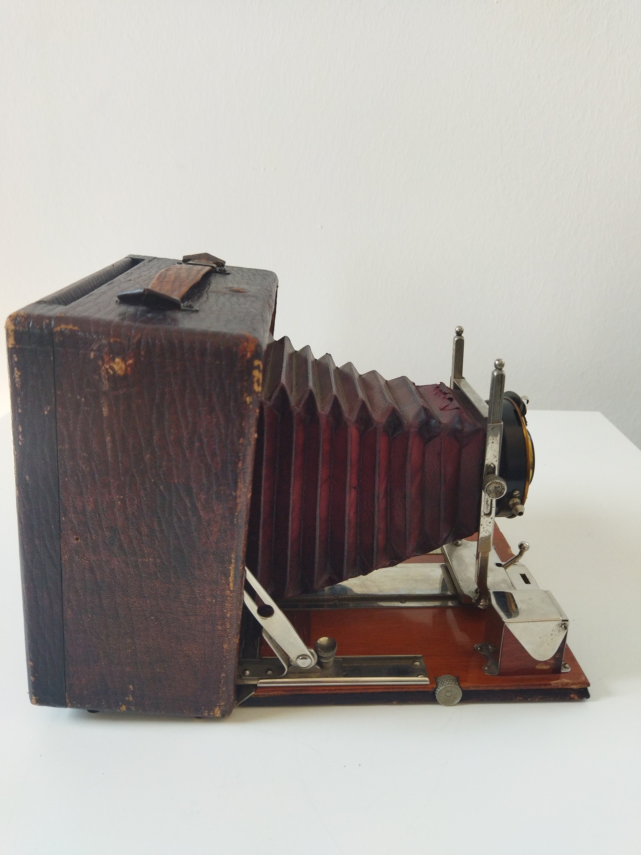 Antique 1907 Conley Safety Folding Bed Revolving Back Camera ...