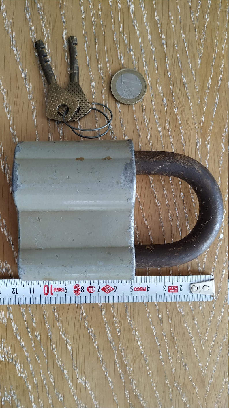 Large Vintage Padlock With Keys, Heavy Old Lock - Etsy