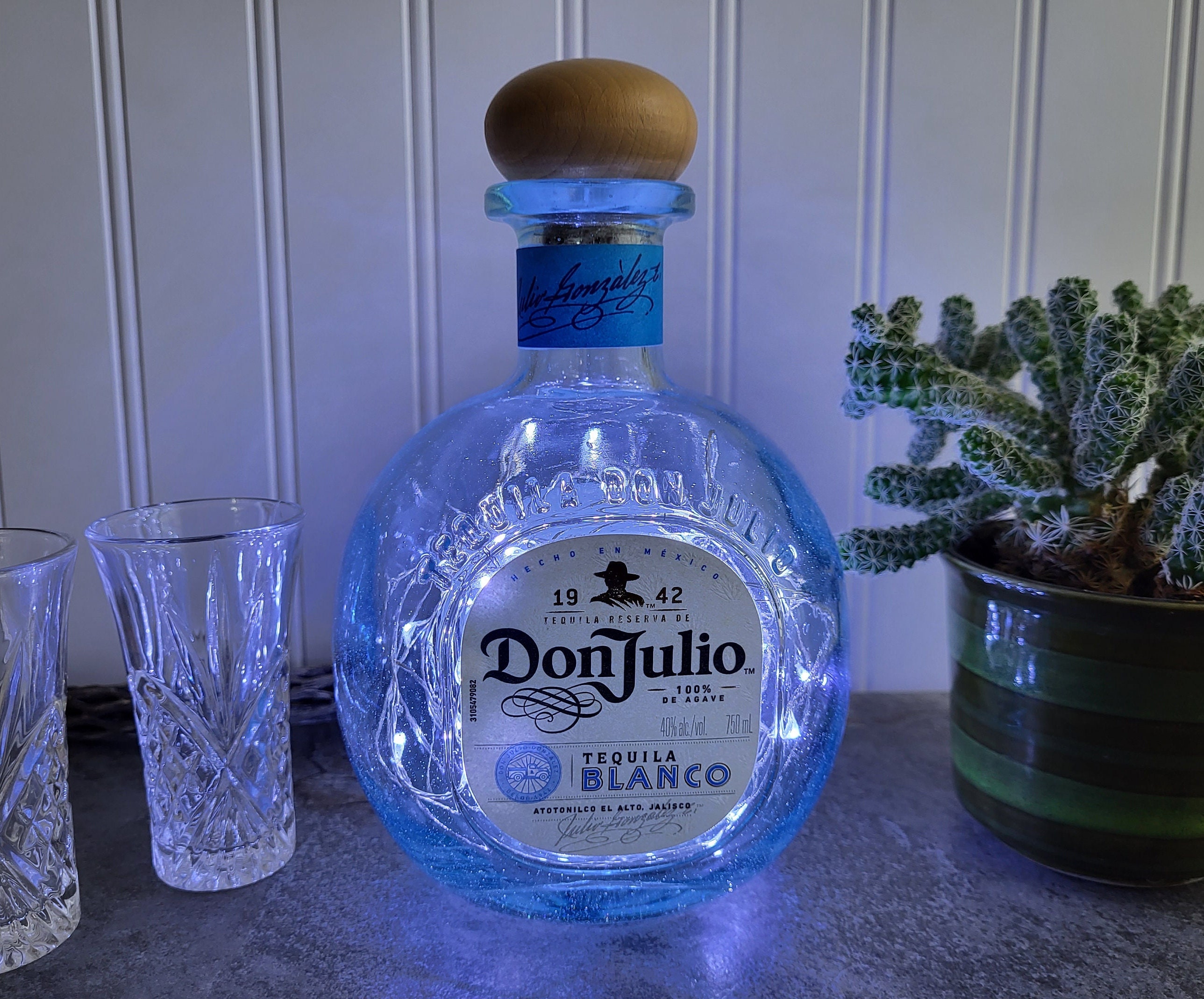 750 Ml DON Julio Tequila Bottle LED Lamp - Choose Your Color - Don ...