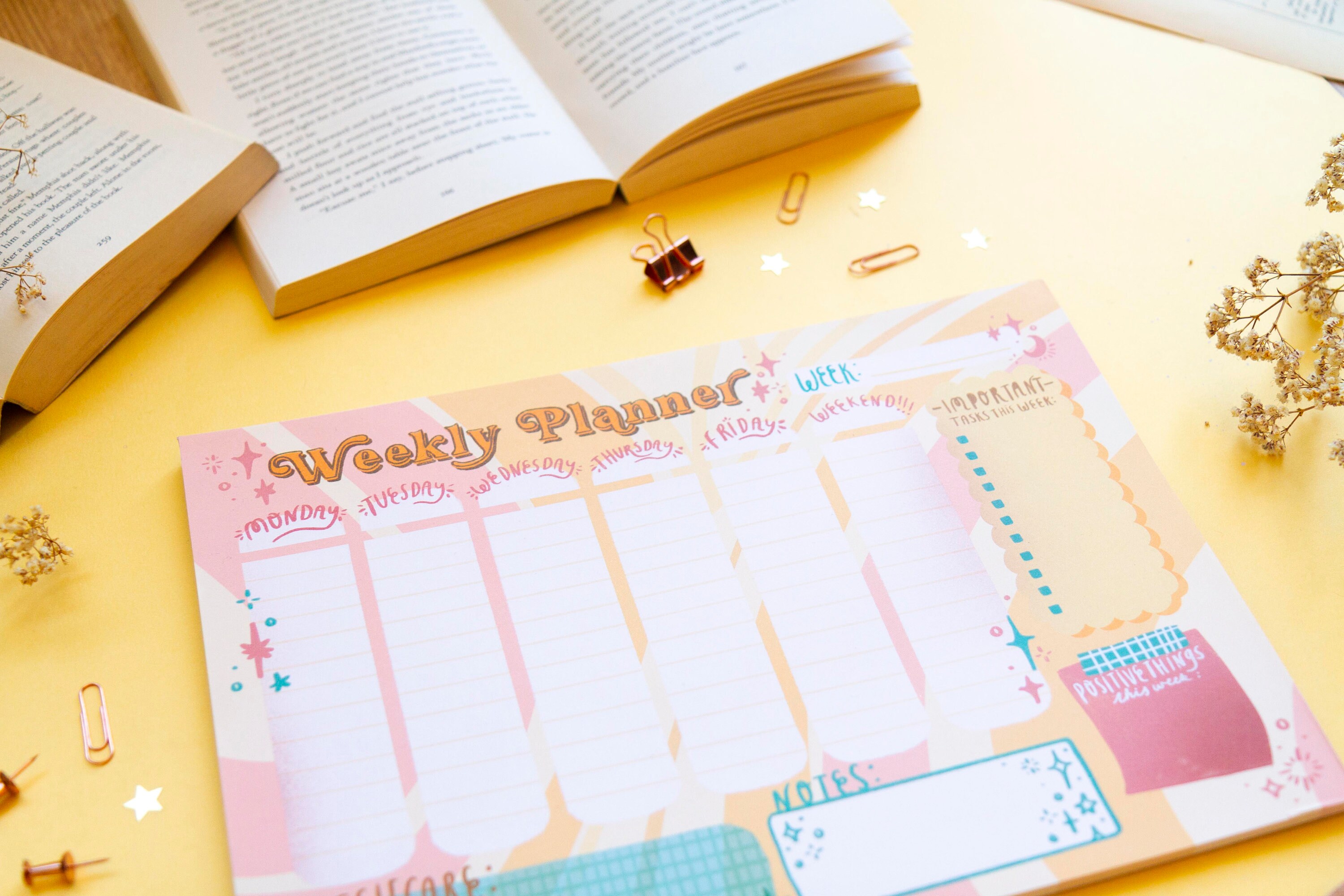 A4 Wavy 70s Weekly Planner Planner Pad Aesthetic Planner - Etsy