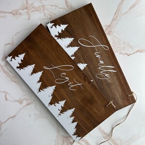 Backpack Signs Just Married Backpack Sign for Mountain Wedding - Etsy