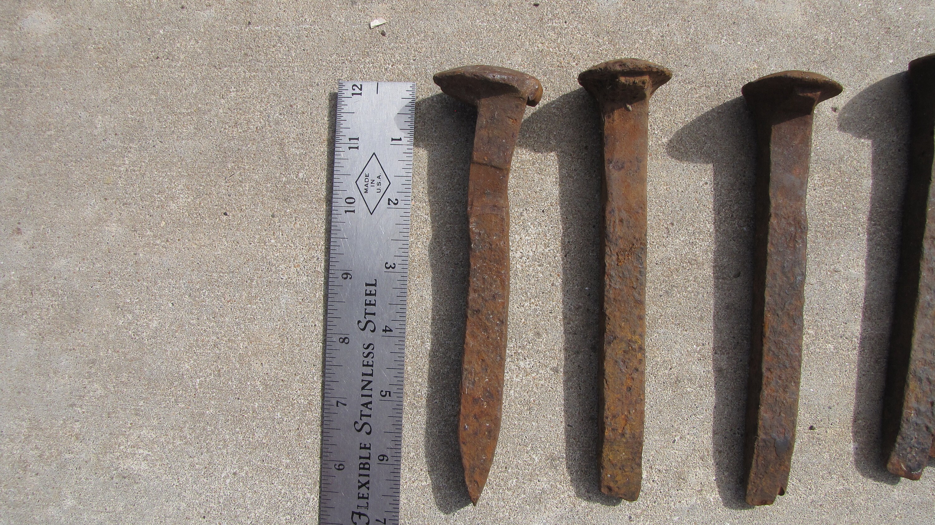 5-vintage Old Rusty Railroad Spikes/nails 6 5/8 Long - Etsy