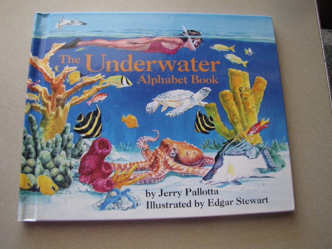 The Underwater Alphabet Book by Jerry Pallotta, Hardcover 1991 - Etsy