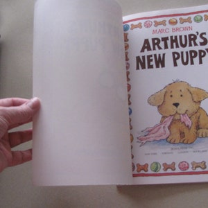 Arthur's New Puppy by Marc Brown, Paperback 1993 - Etsy