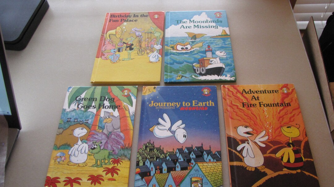 5-moonbird Stories Books by Mike Higgs, Hardcovers 1981-1982 - Etsy