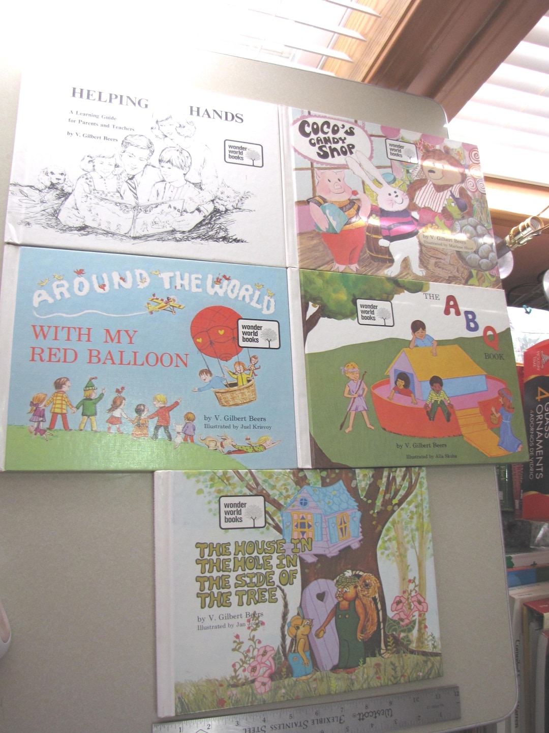 5-wonder World Books by V. Gilbert Beers, Helping Hands Learning Guide ...