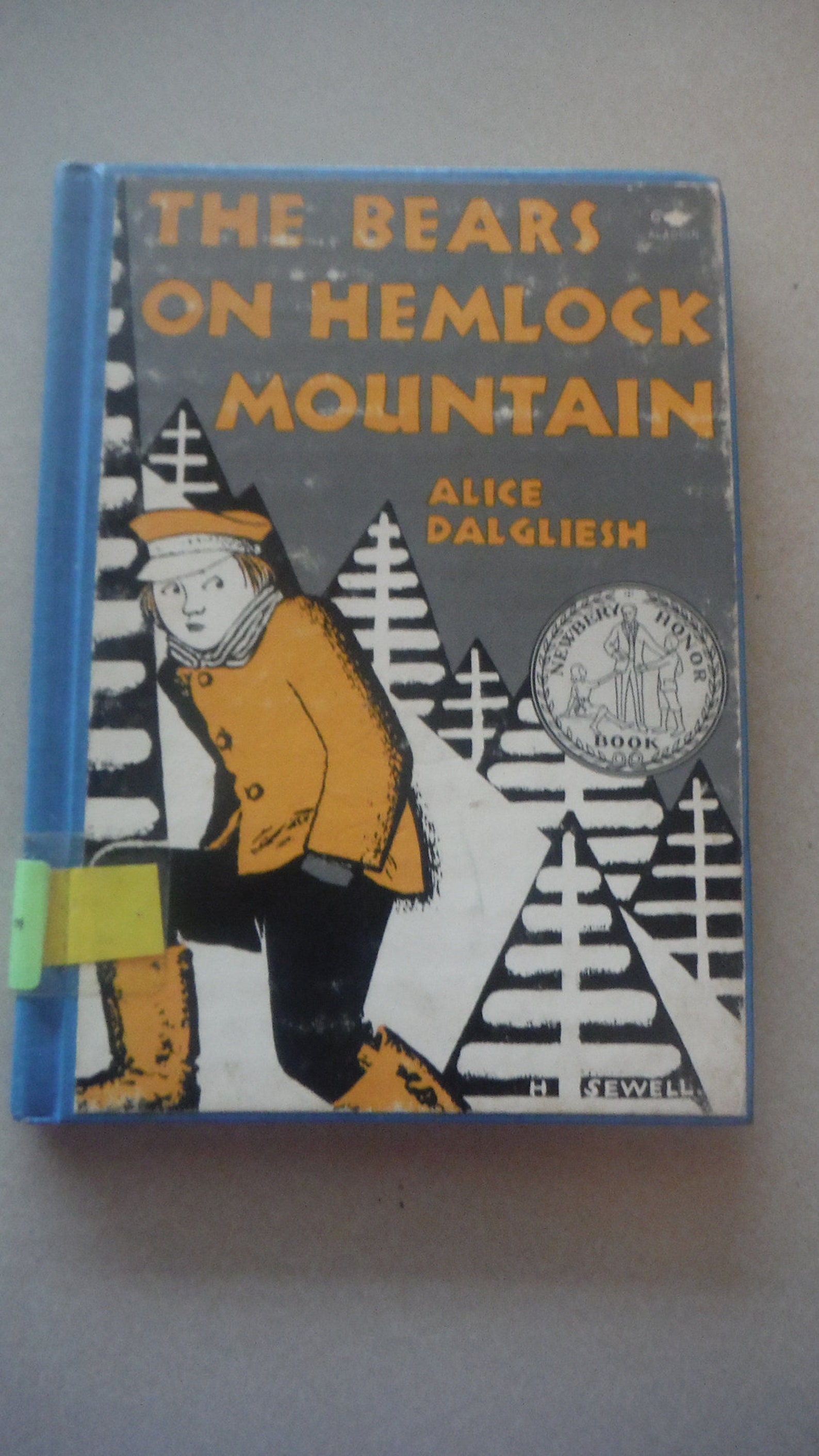 The Bears on Hemlock Mountain by Alice Dalgliesh, Hardcover, 1981 - Etsy