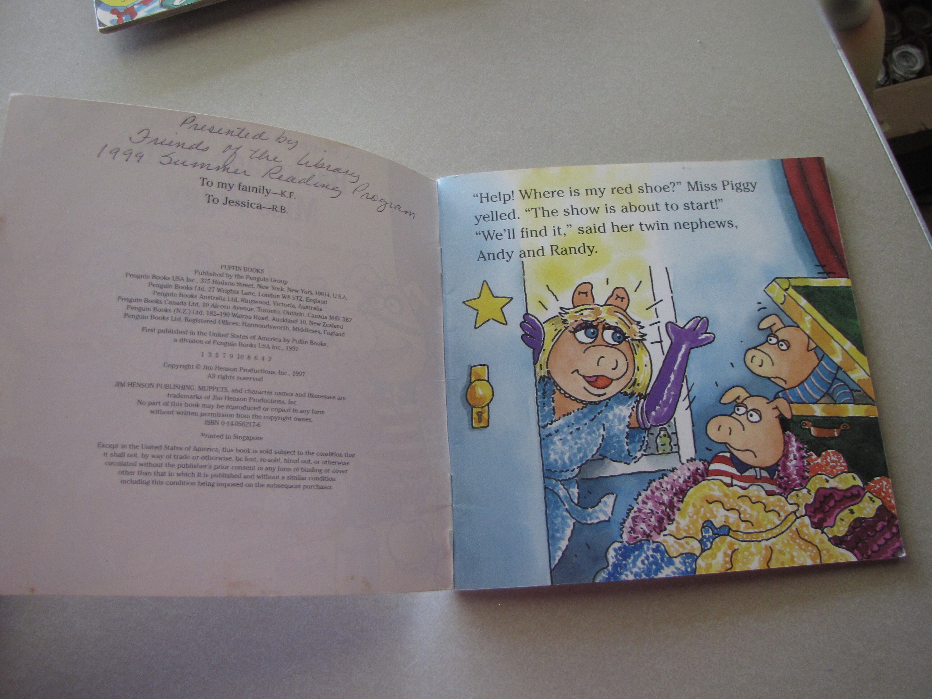 A Muppet Lift-the-flap Book, Back Stage With Miss Piggy by Kate Foster ...