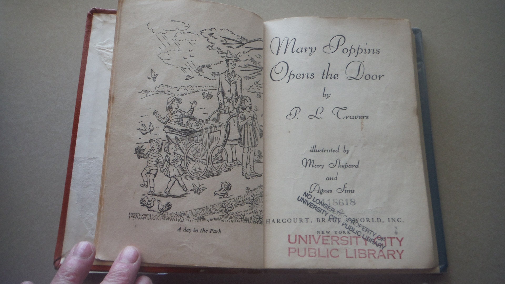 Mary Poppins Opens the Door by P.L. Travers, Ex Library Book, 1943 ...