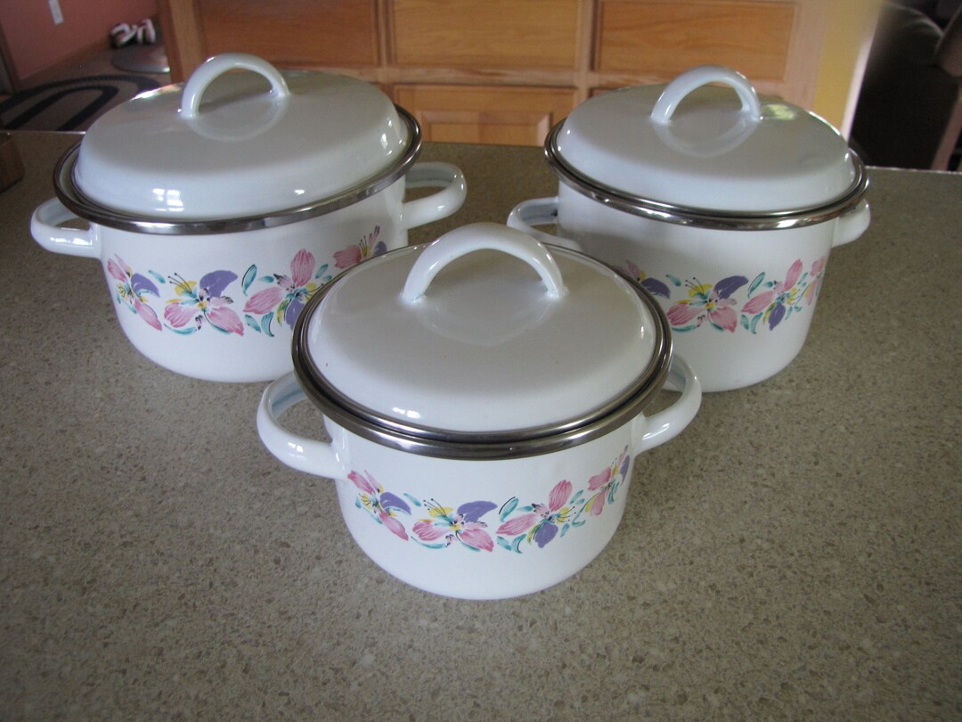 3-vintage Mini Enameled Pots W/lids Set, Iris Floral, for Use or ...
