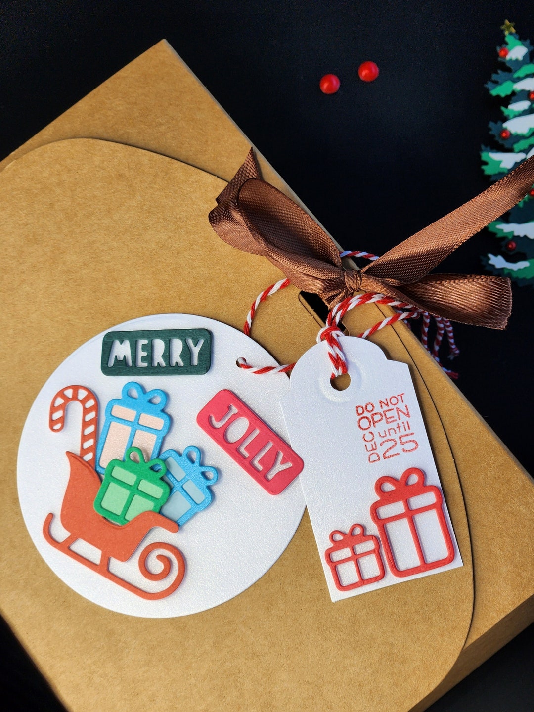 Empty Gift Box With 2 Tags, Light-weight Empty Christmas Gift Box ...