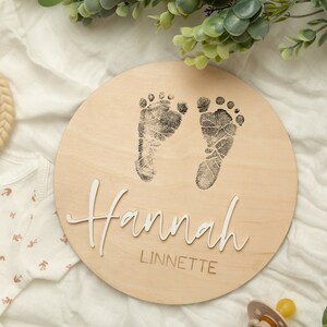 Round Baby Birth Stats & Footprint Sign Hospital Footprint - Etsy