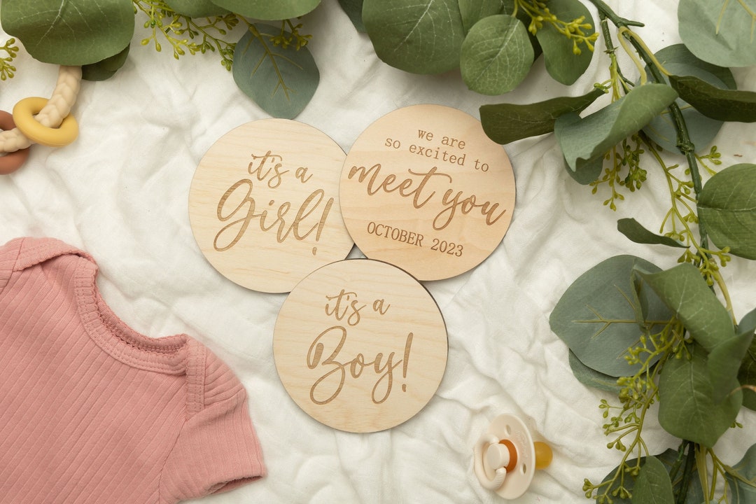 Gender Reveal Sign, Pregnancy Announcement Sign, It's a Boy/girl Wooden ...