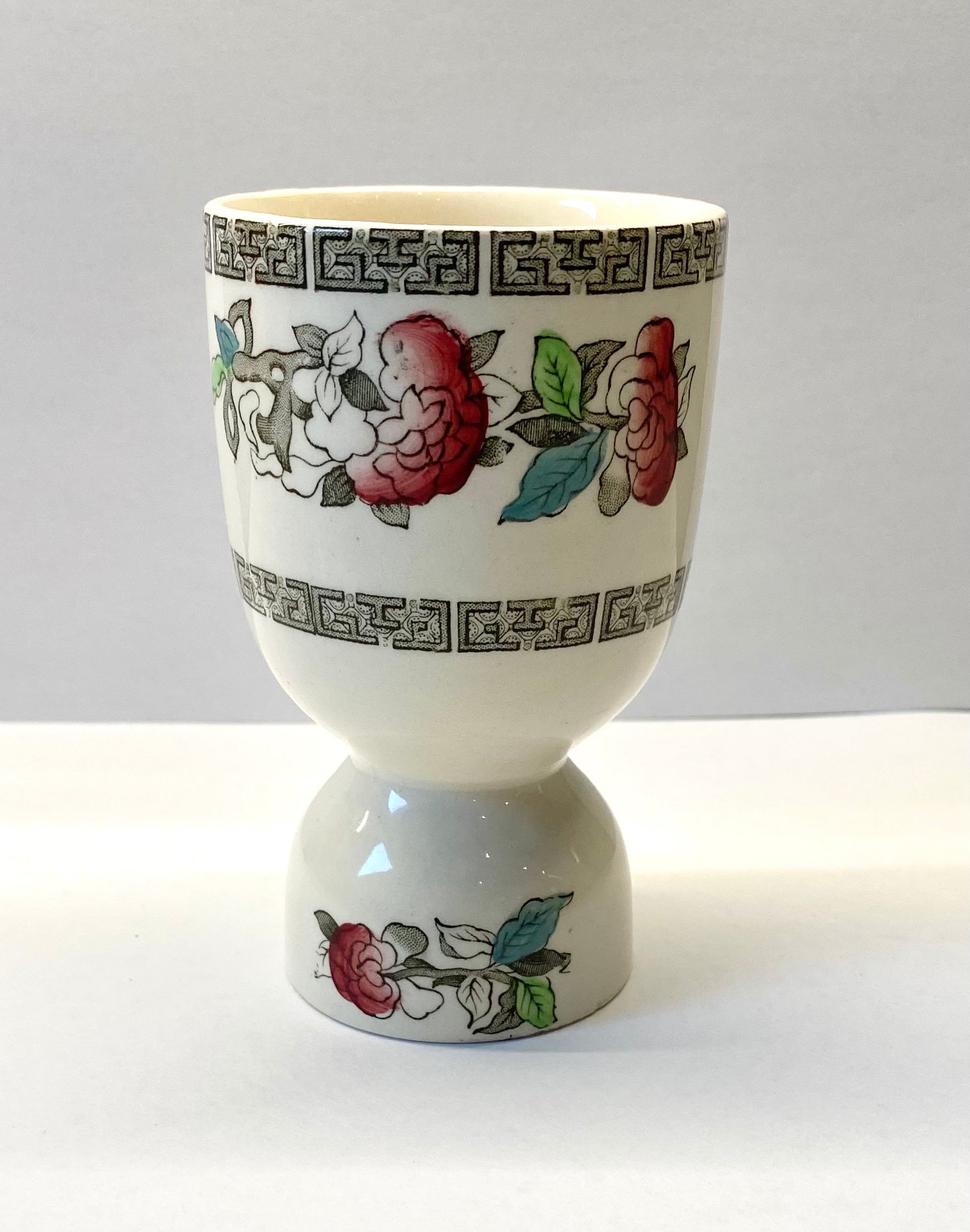 Vintage Egg Cup / Made in England Vintage Egg Holder / Egg Cup With ...