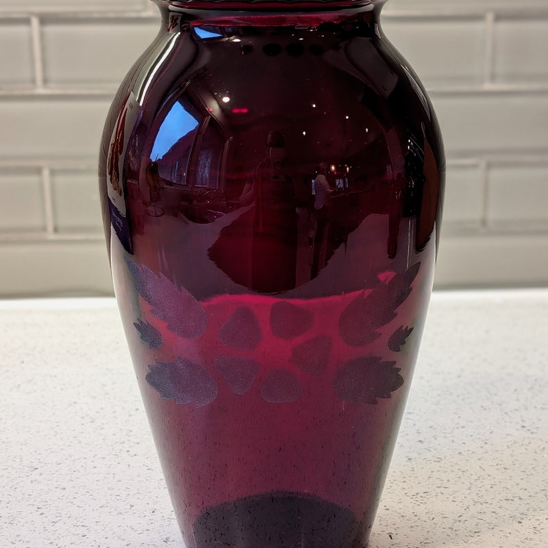 Ruby Red Vase - Etsy