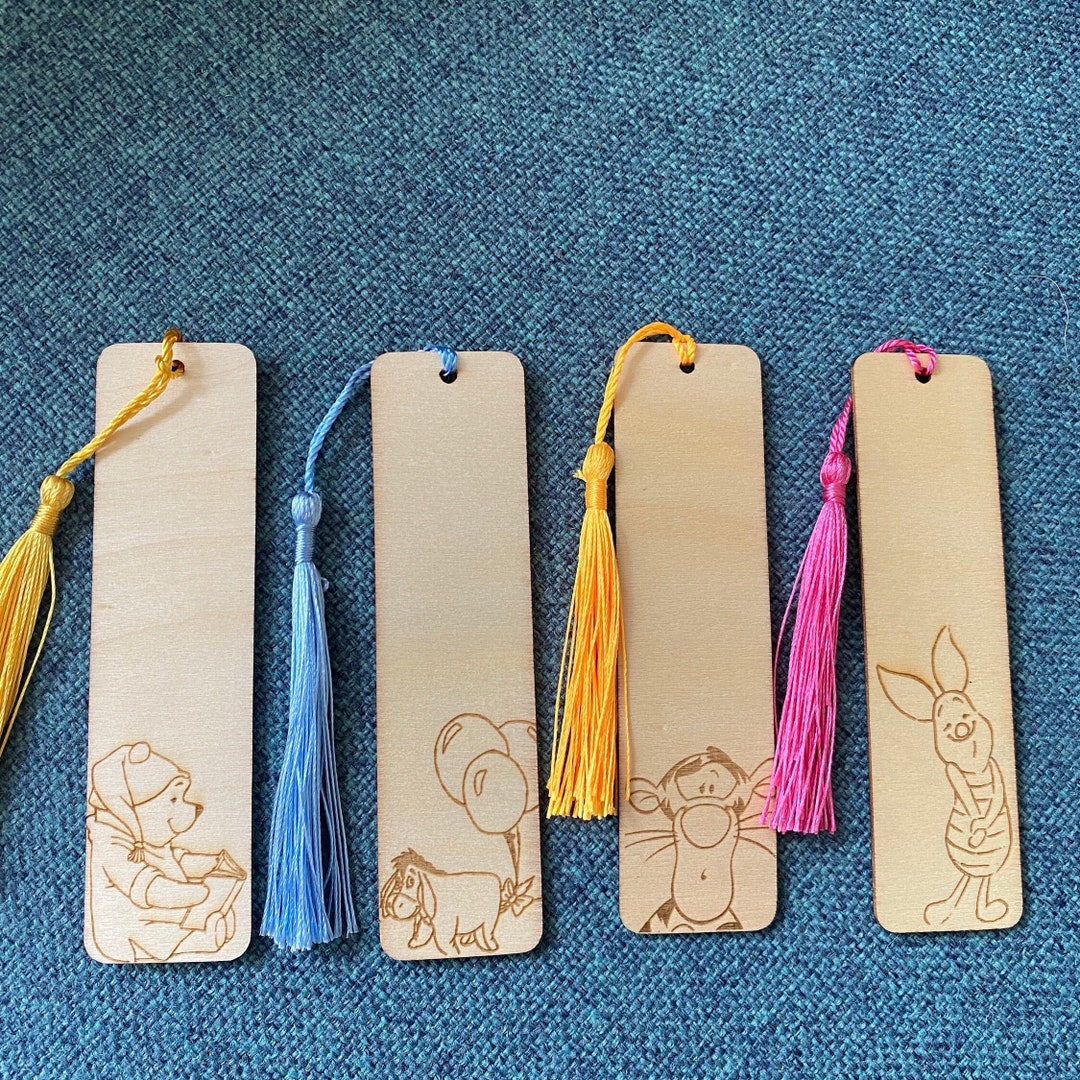 Winnie the Pooh & Friends Bookmark Bundle Winnie the Pooh Piglet Tigger ...