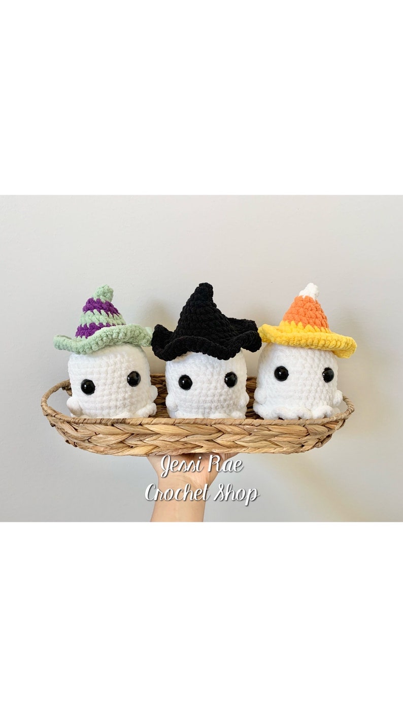 Ghost, Crochet Ghost, Halloween Decorations, Witches, Ghost With Witch ...