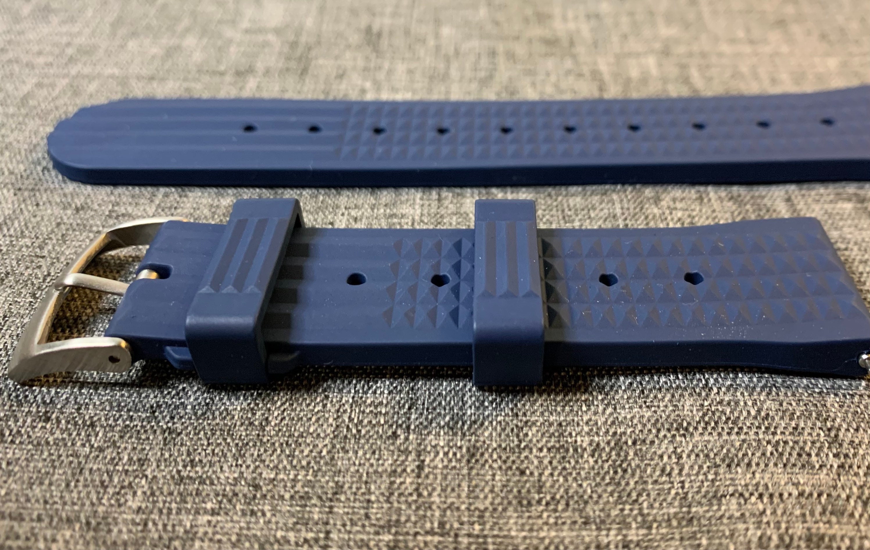 2nd Gen FKM Premium Rubber Waffle Watch Strap / Navy Blue - Etsy