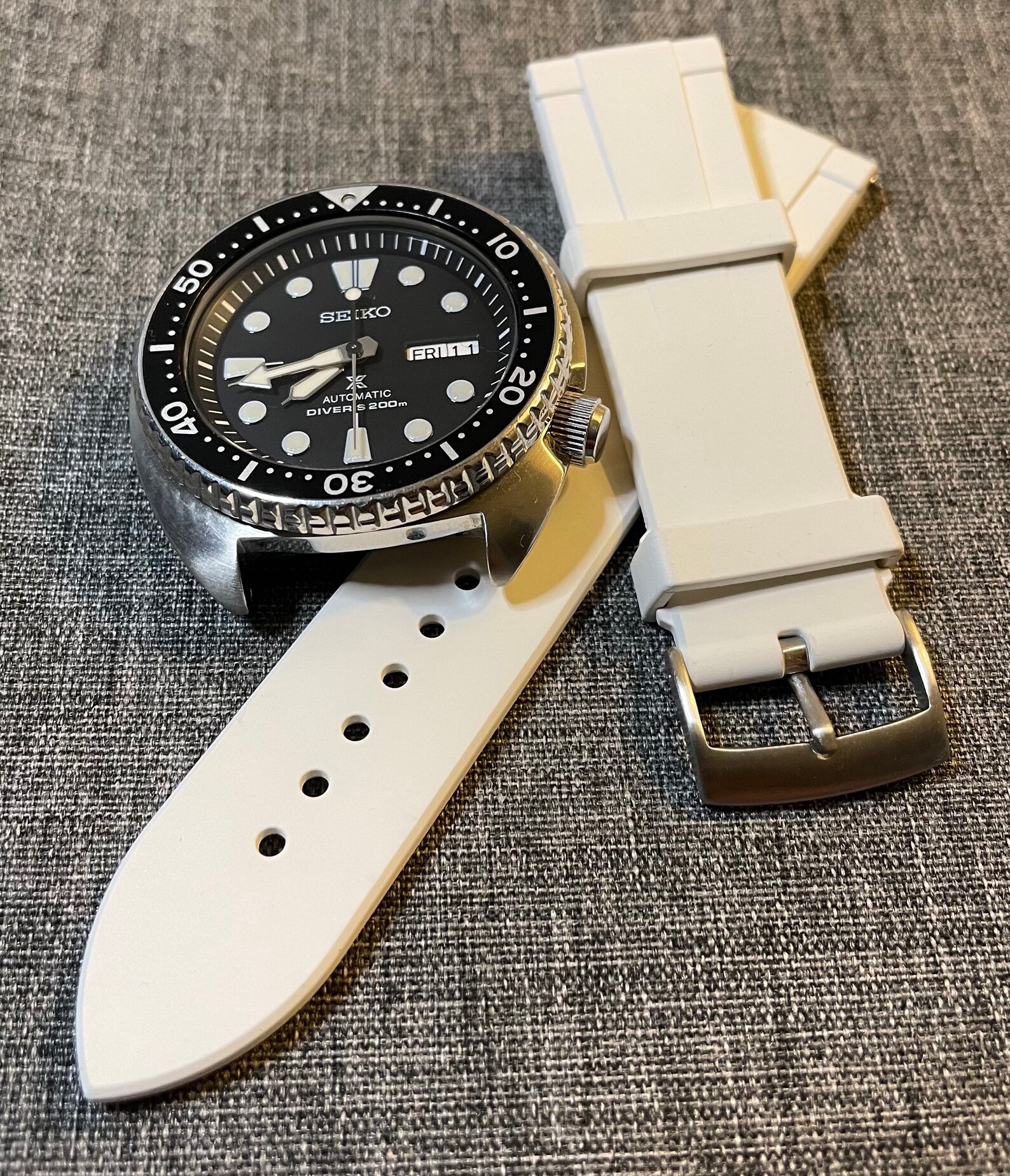 Premium FKM Rubber Hinge Watch Strap / White 20/22mm Quick - Etsy