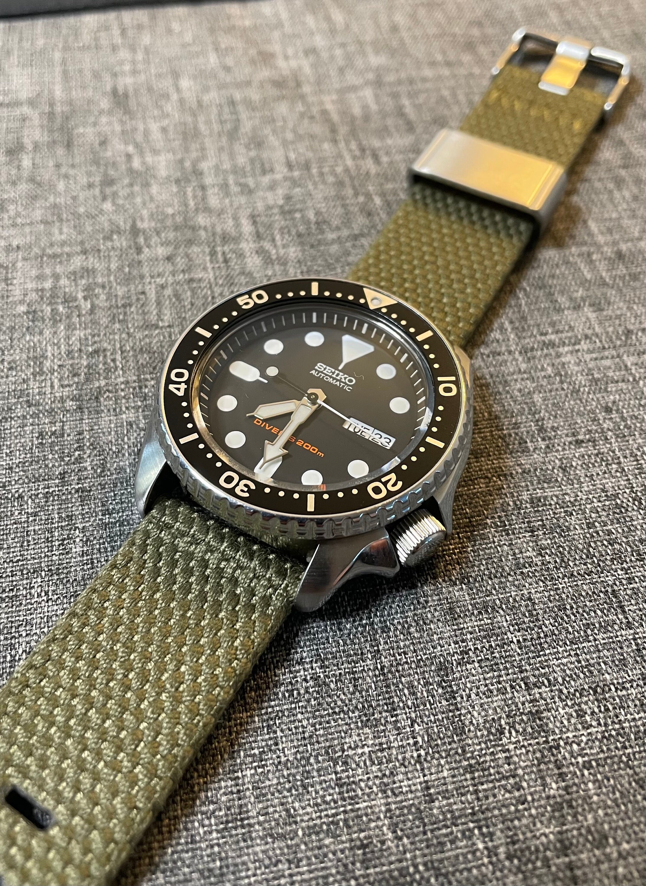 Premium Nylon Sports Strap / Military Green / Steel Hardware Kit - 20mm ...