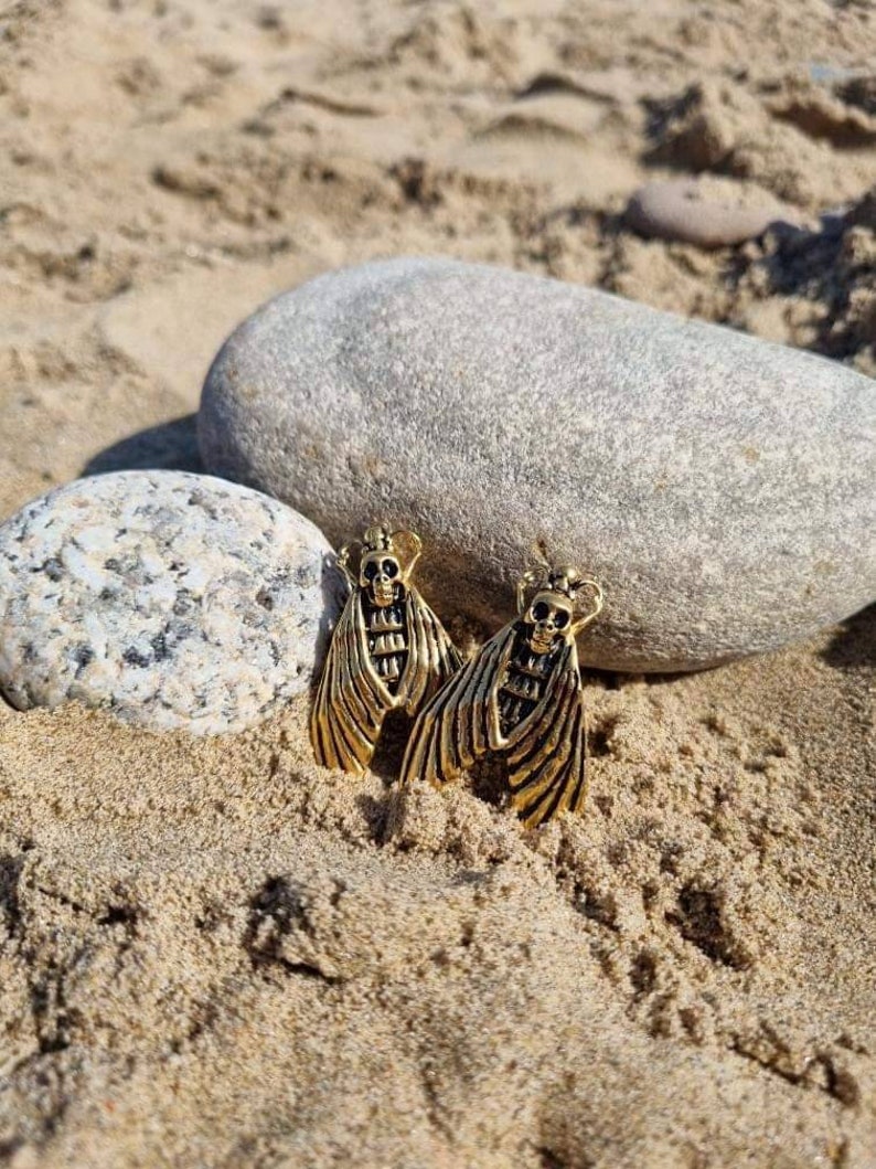 Goldcolored Moth Hangers Ab 25 Euro - Etsy