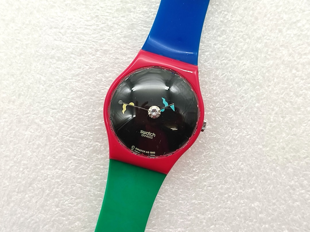New Vintage Swatch Gent CRYSTAL SURPRISE GZ129 Black Dial With Crystal ...
