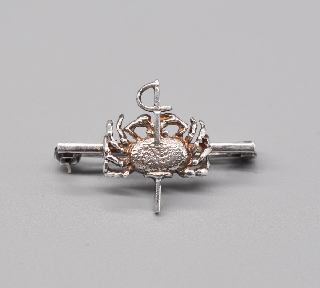 Vintage Dutch 835 Silver Brooch Crab With Sword. - Etsy