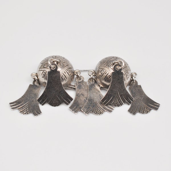 830 Silver Brooch - Etsy