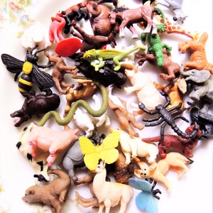Random Assortment of Tiny Rubber Animals Etc. Figures Safari Ltd Good ...