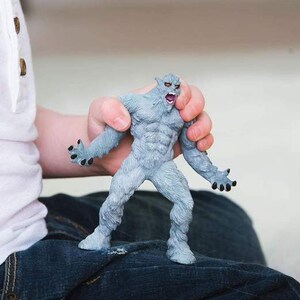 YETI MINIATURE Large Figurine Safari LTD Figures Plastic Abominable ...