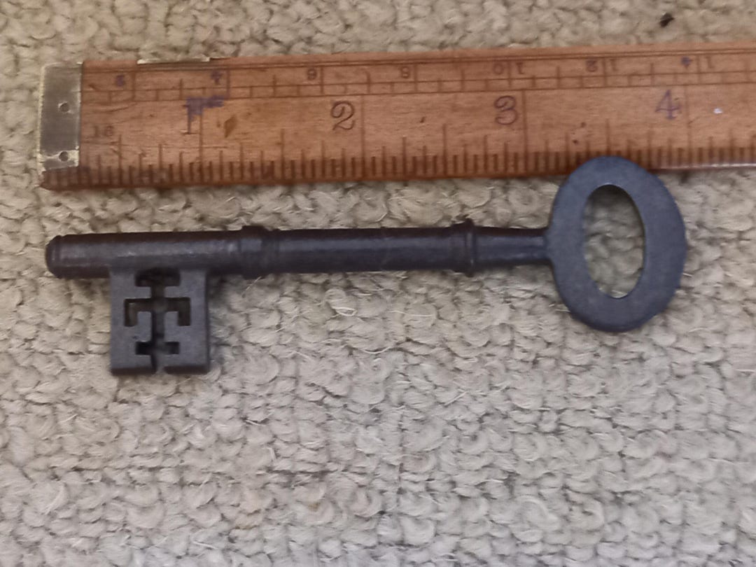 Antique Door Key the Blade is Similar to a Key I Have but a Lot Older ...