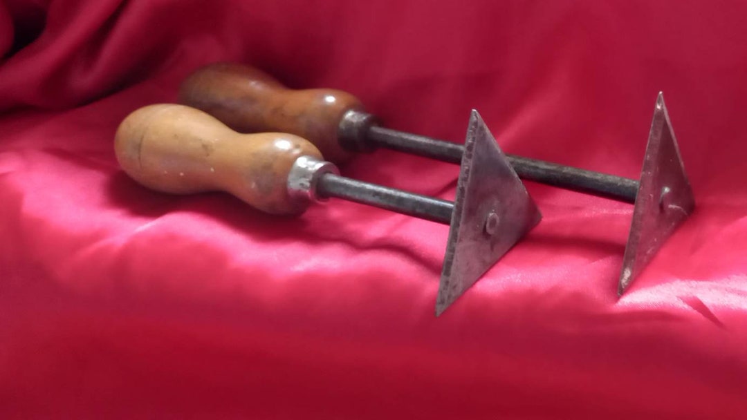 Pair of Vintage Paint Scraper Beech Handle Good Quality Nice and Heavy ...