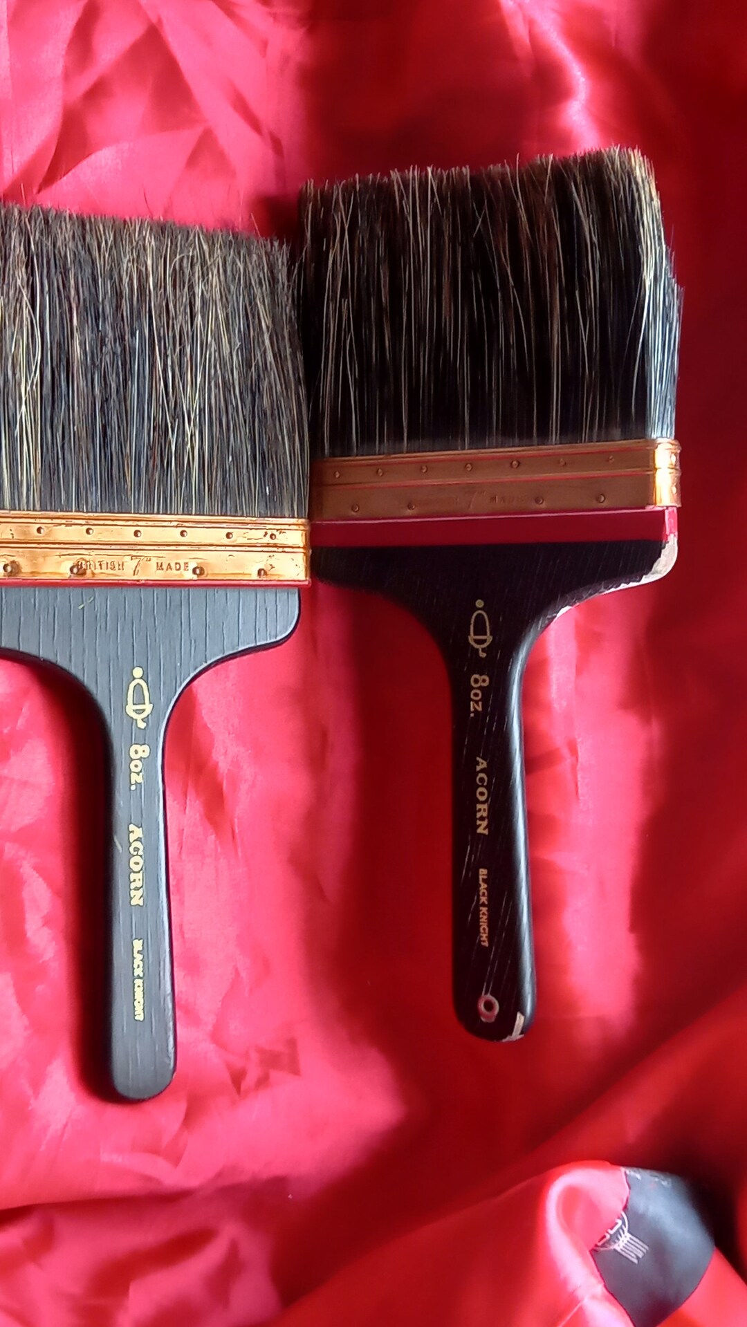 Vintage Acorn Black Knight Wallpaper Paste Brush: 8oz Display Prop - Etsy