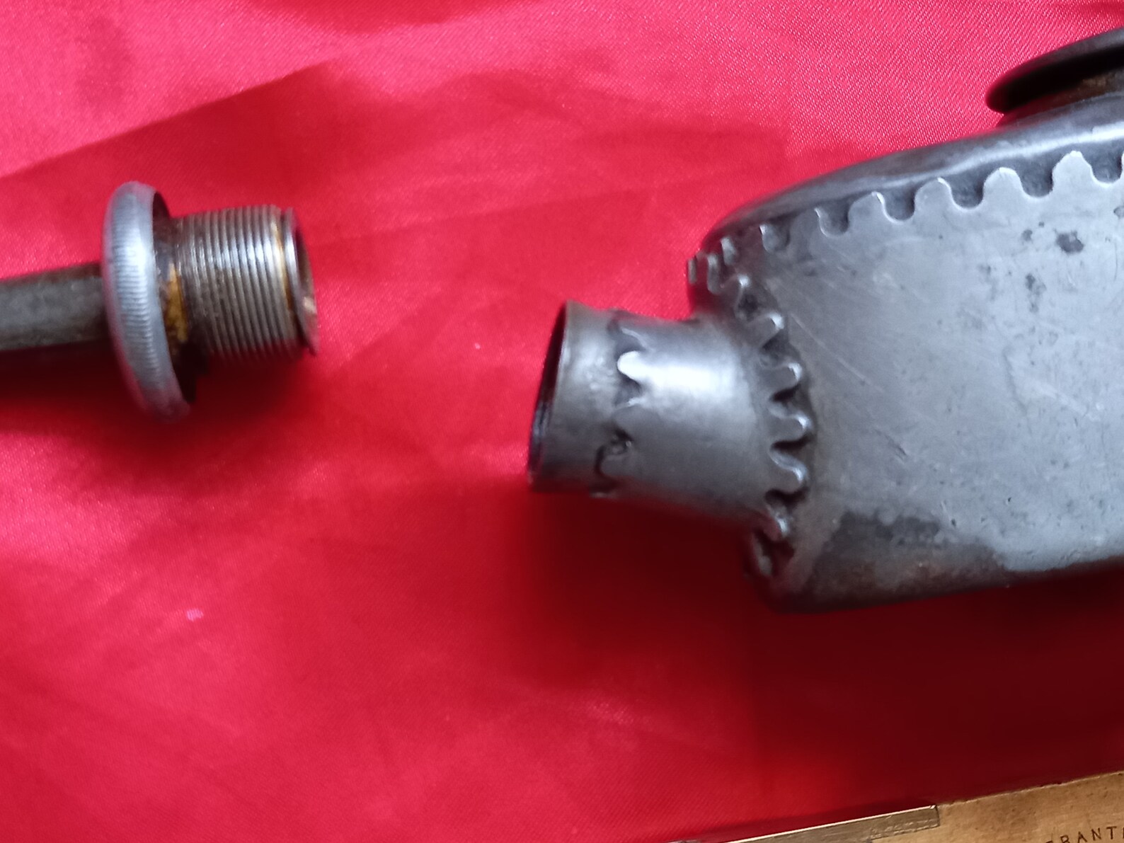 Antique Kayes of Leeds Oil Can Oiler: Pie Crust Edge, Detachable Nozzle ...