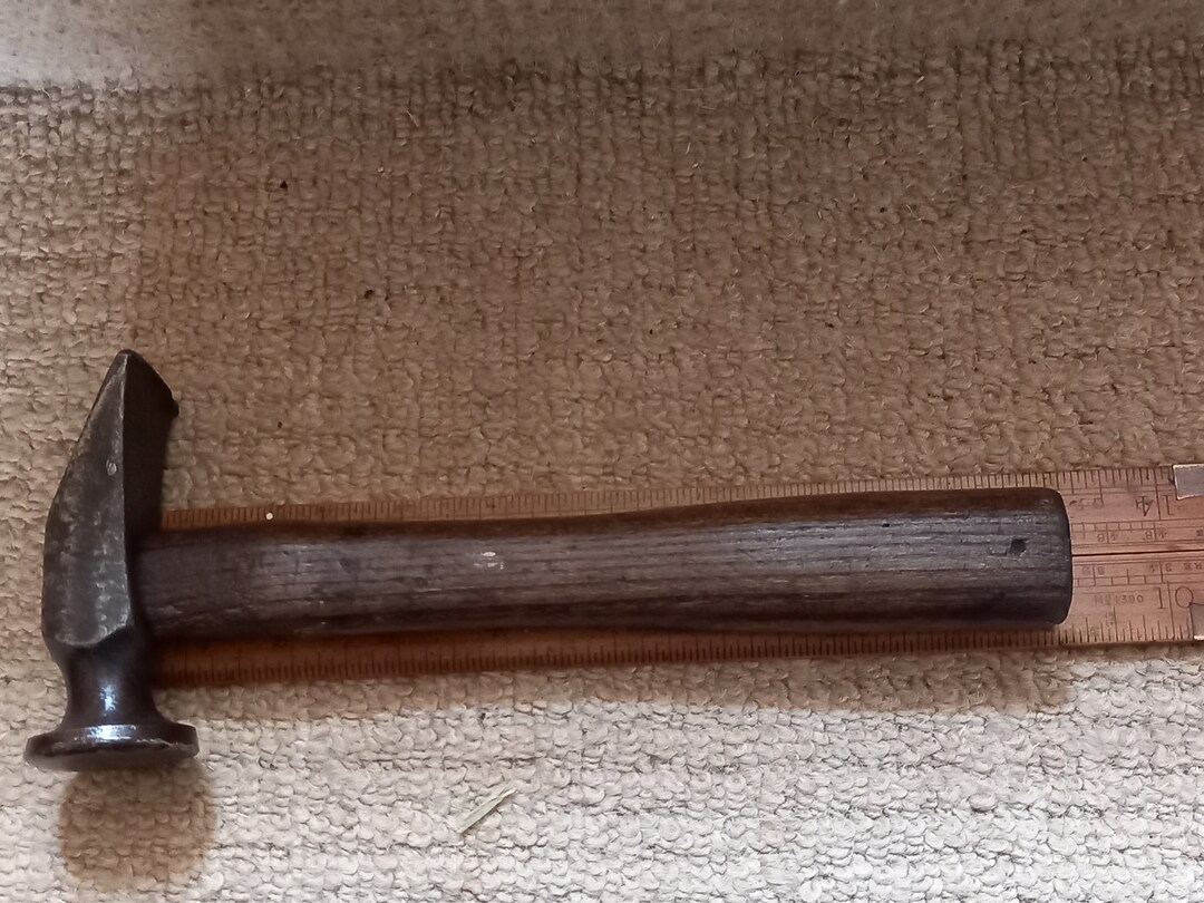 Antique Vintage Cobblers Hammer, From a Different Age ,this is the Time ...