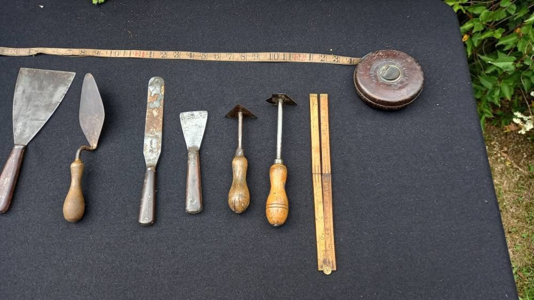 8 Piece Painter and Decorators Tools Kit. Vintage Painter and ...