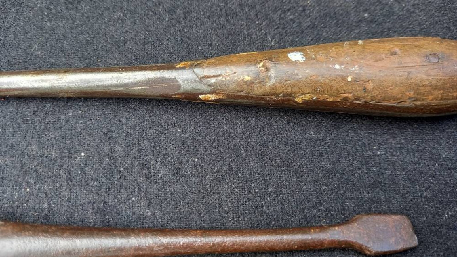 3 Vintage Screwdrivers Used in the MG Tool Kit. by Several Different ...