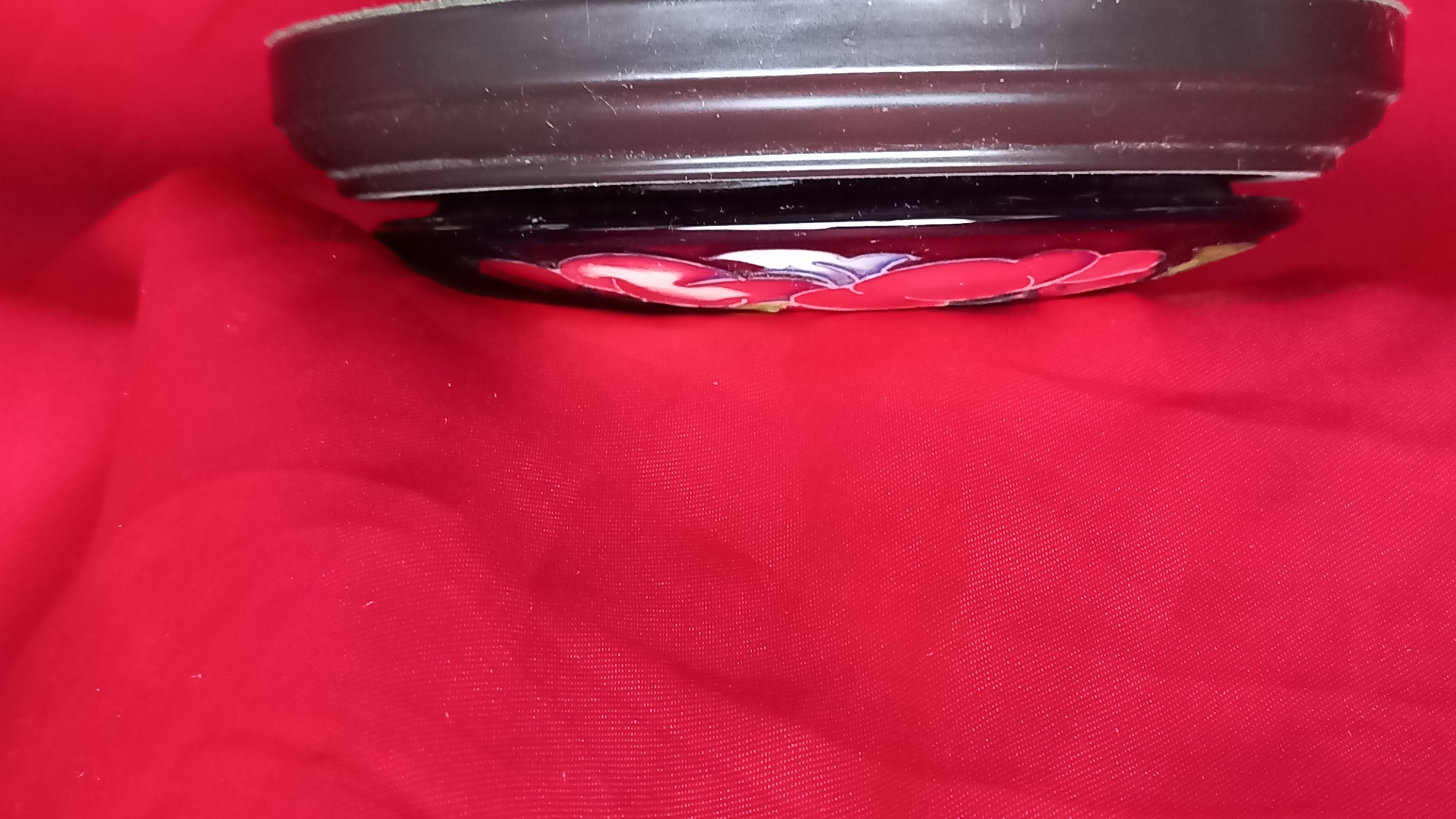 Vintage Pottery Lid on Plaque Sticker Missing No Makers Name - Etsy