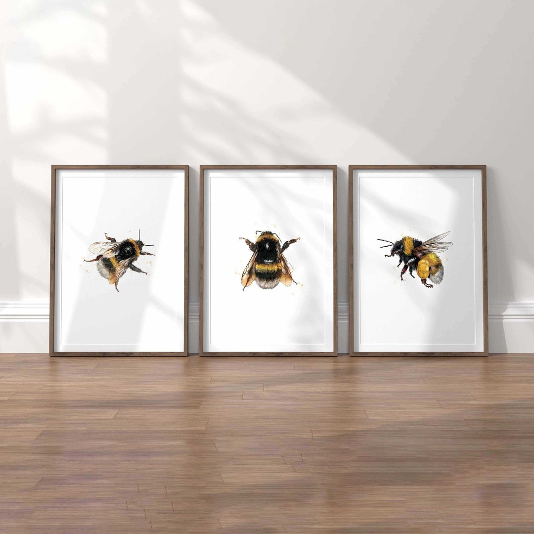 Set of 3 Bumblebee Prints Three Bee Prints Bee Paintings Wall Art ...