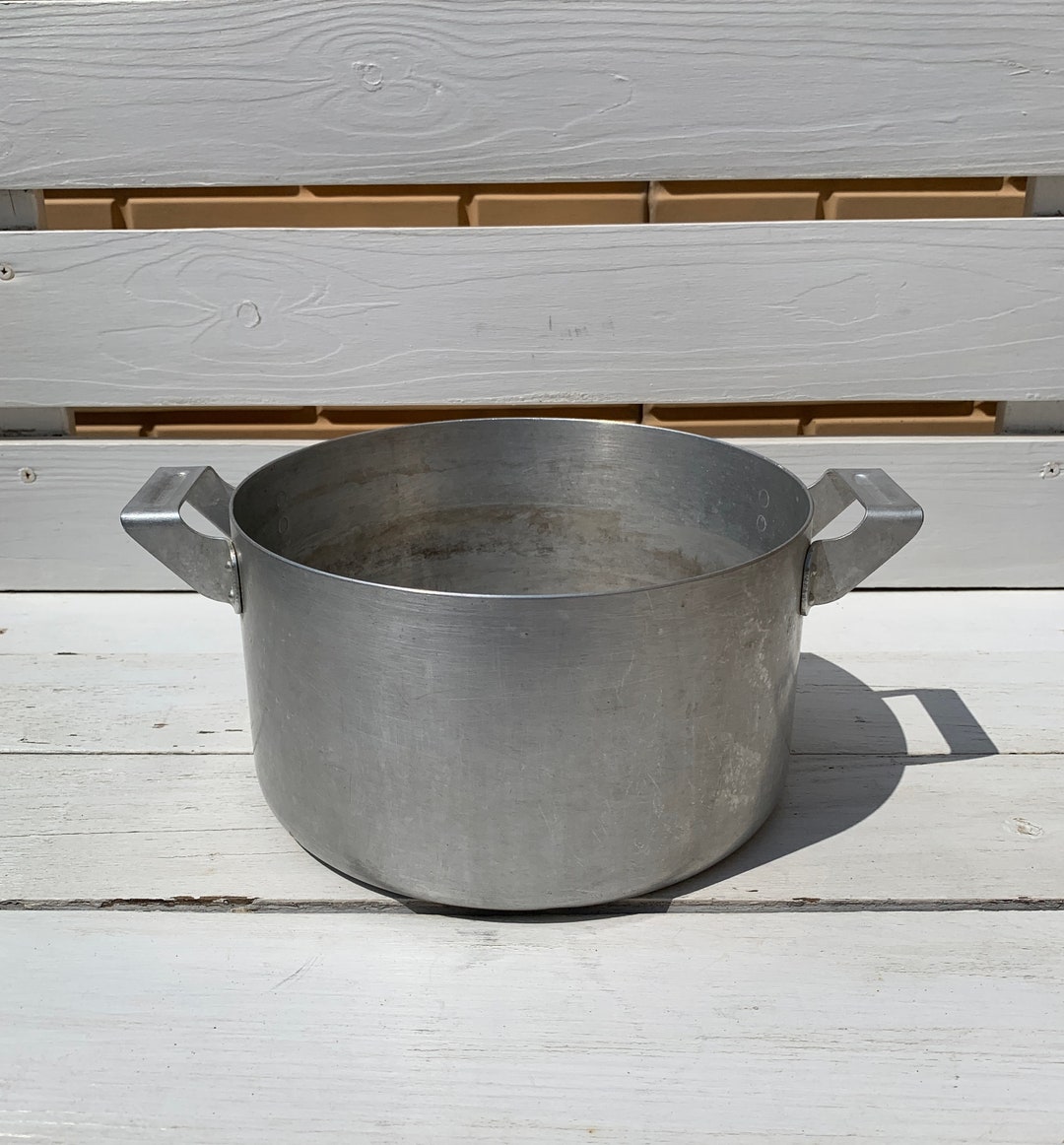 Vintage Soviet 3 Liter Aluminum Saucepan, Cooking Pot Circa 1960/70's ...